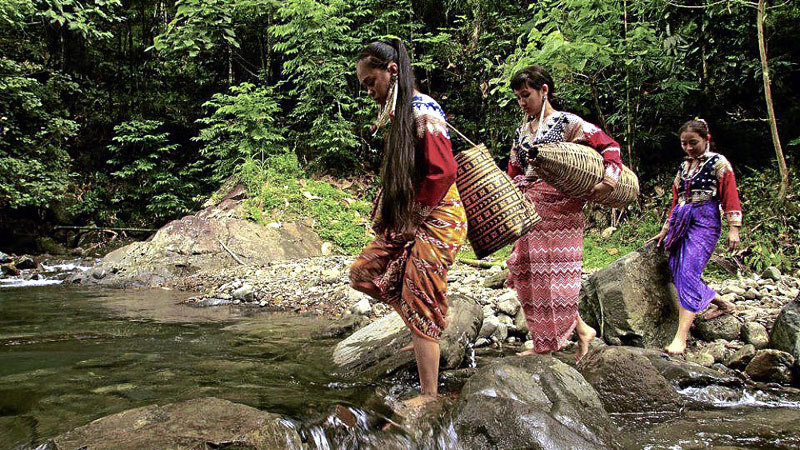 walking distance & et cetera -: B’laan Tribe