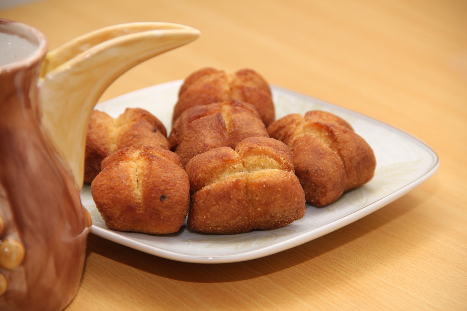 Sini's Menu.....The Kitchenmagic.....: Vettu Cake/Deep Fried Cake ...