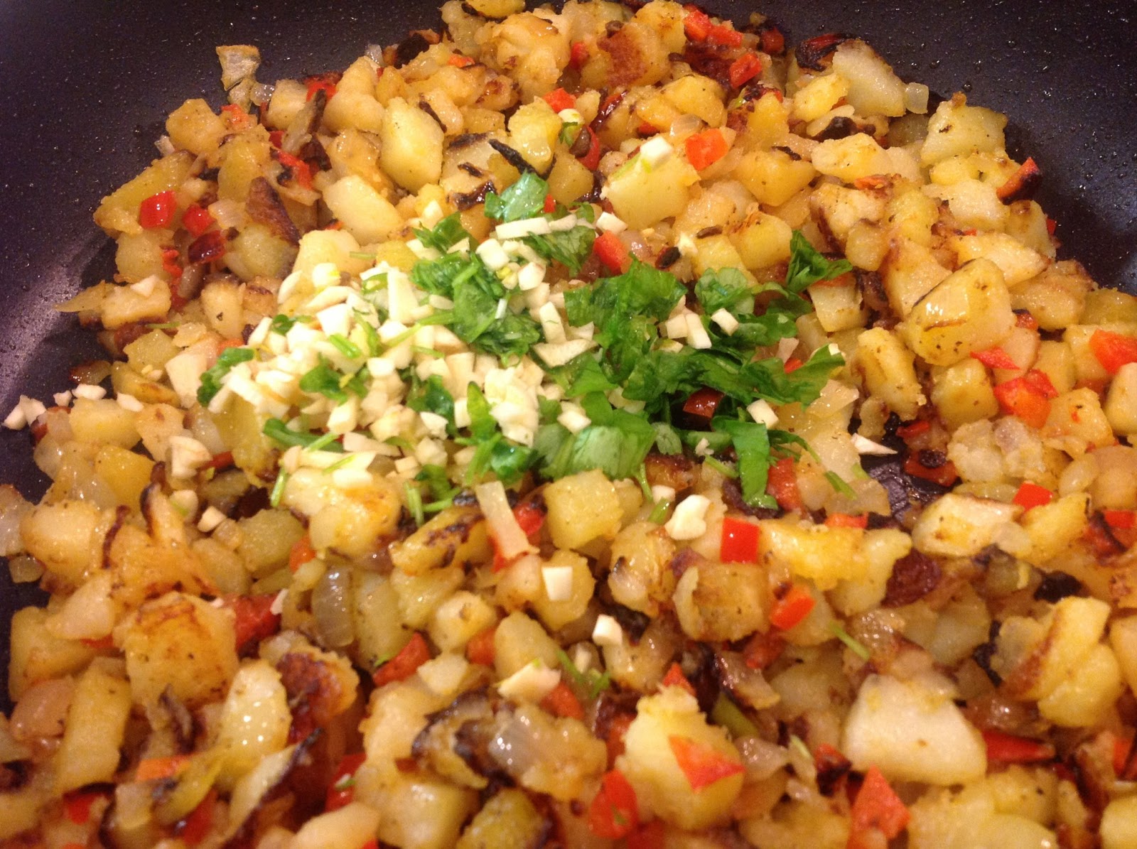 This Muslim Girl Bakes: Potato Hash