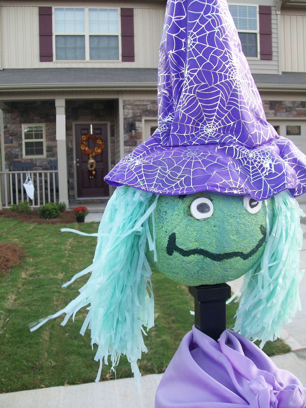 Creative Spice: Mailbox Witch