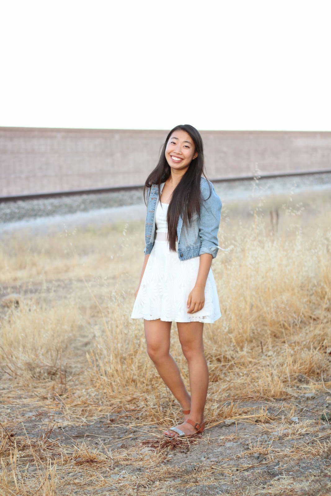 Joyful Outfits: Simple