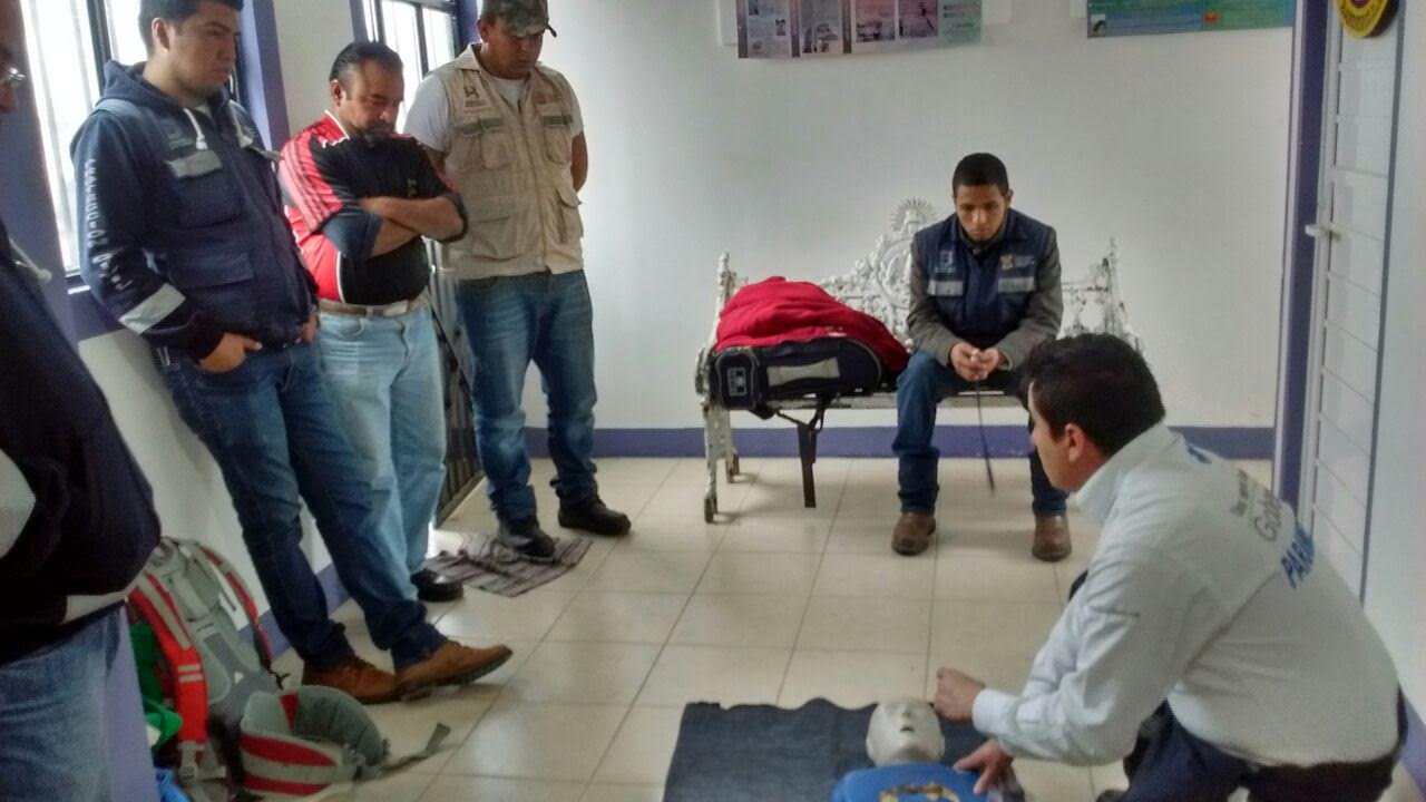 BANDERILLA: Recibe Personal de PC “Taller de Primeros Auxilios, Primer ...