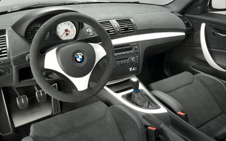 Car 7: 2012 New BMW M1 Homage