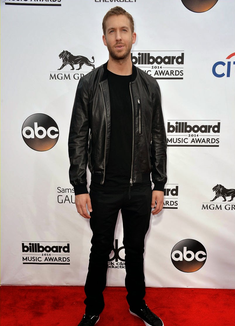 Ricky Martin And Calvin Harris Look Super Sexy At Billboard Music ...