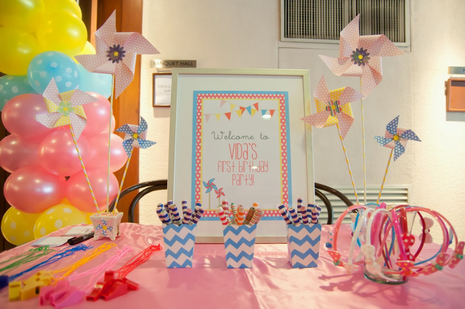 Tweedledee Creatives: A Polkadot and Pinwheel Party