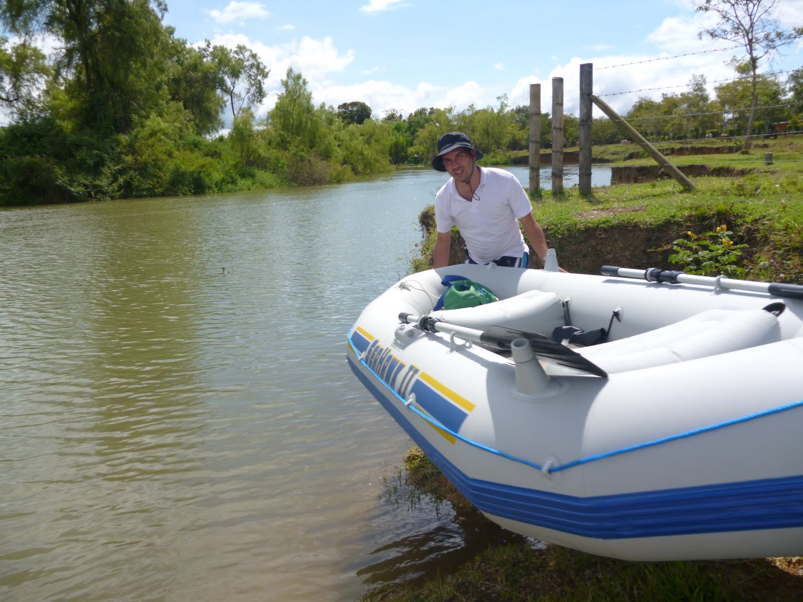 PESCA EN EL LAGO CALIMA