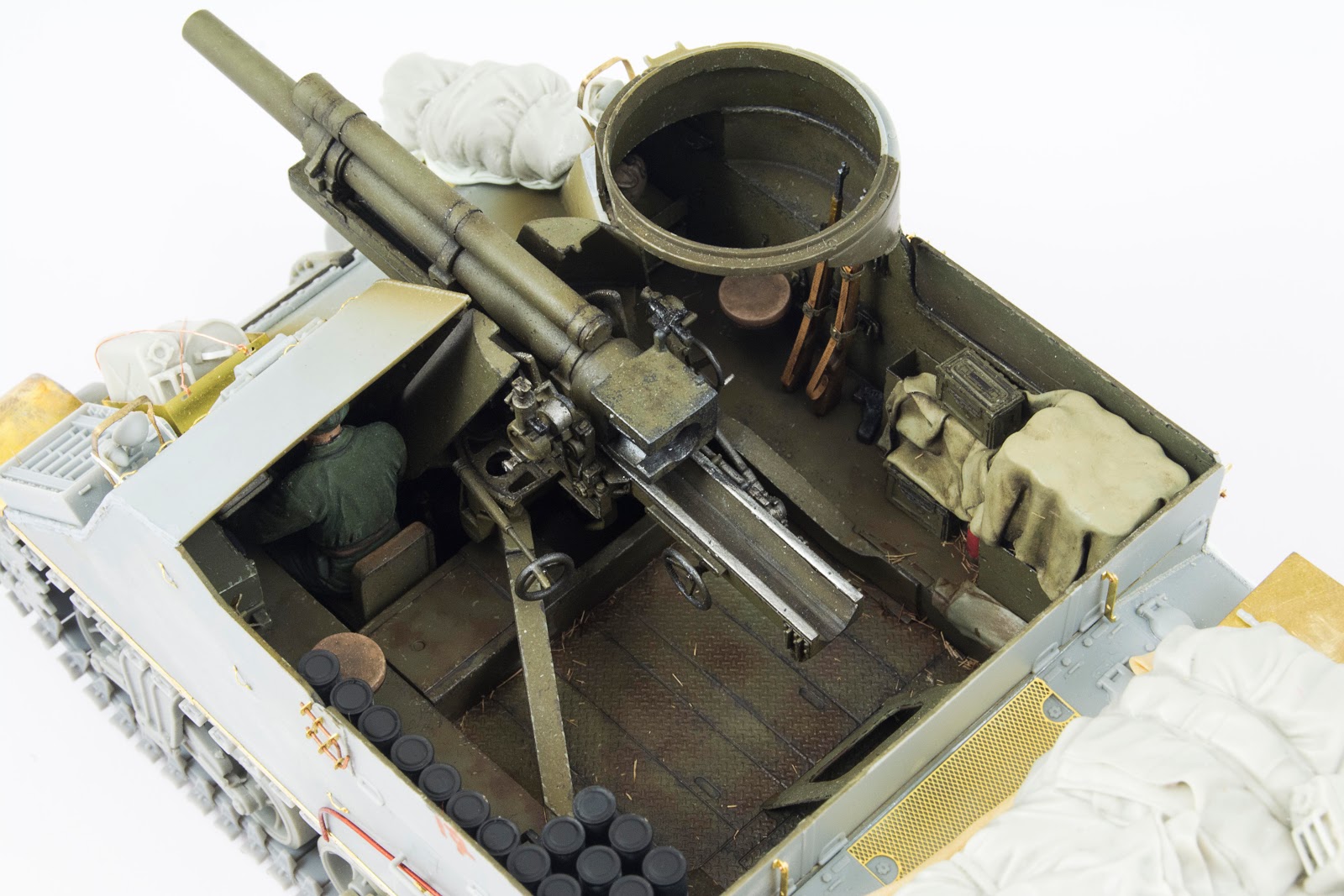 Bulletproof Models: M7 Priest (Build/Interior Paint)