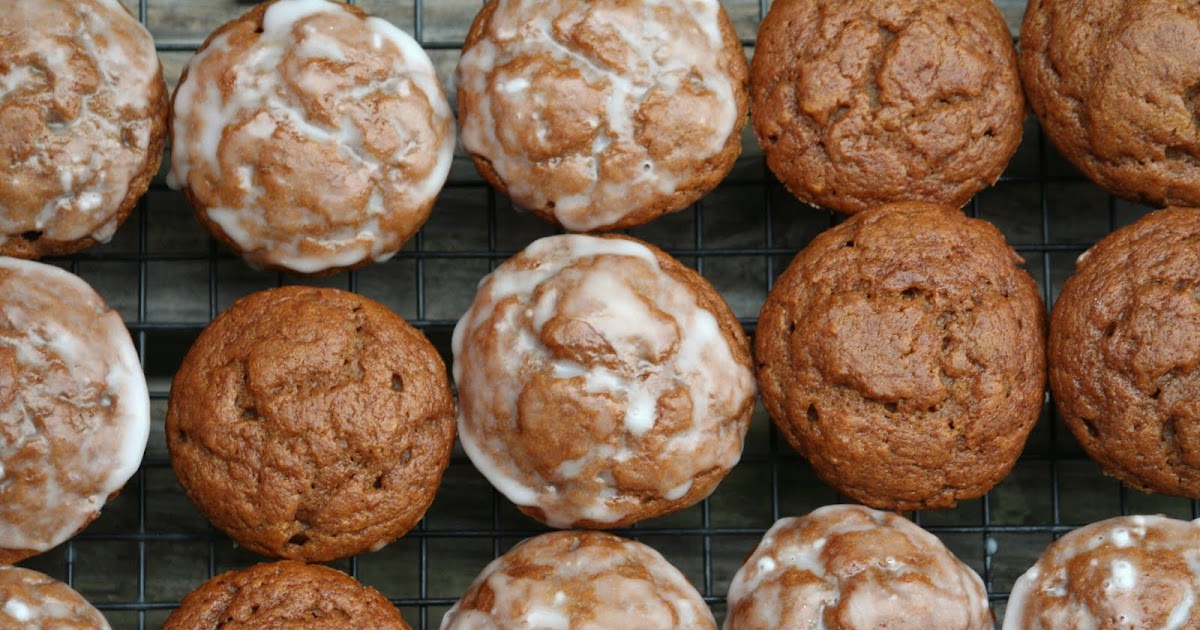 Healthy Goodness: Mini Gingerbread Cakes (Muffins)