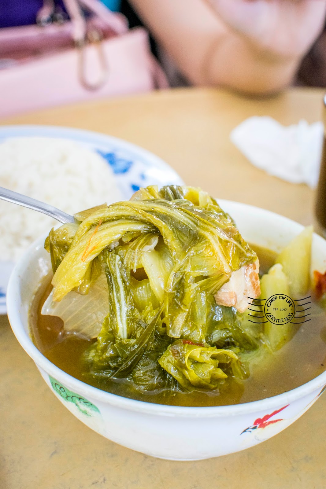 Hainanese Chicken Rice @ Peng Yan Coffee Shop, Jelutong, Penang - Crisp ...