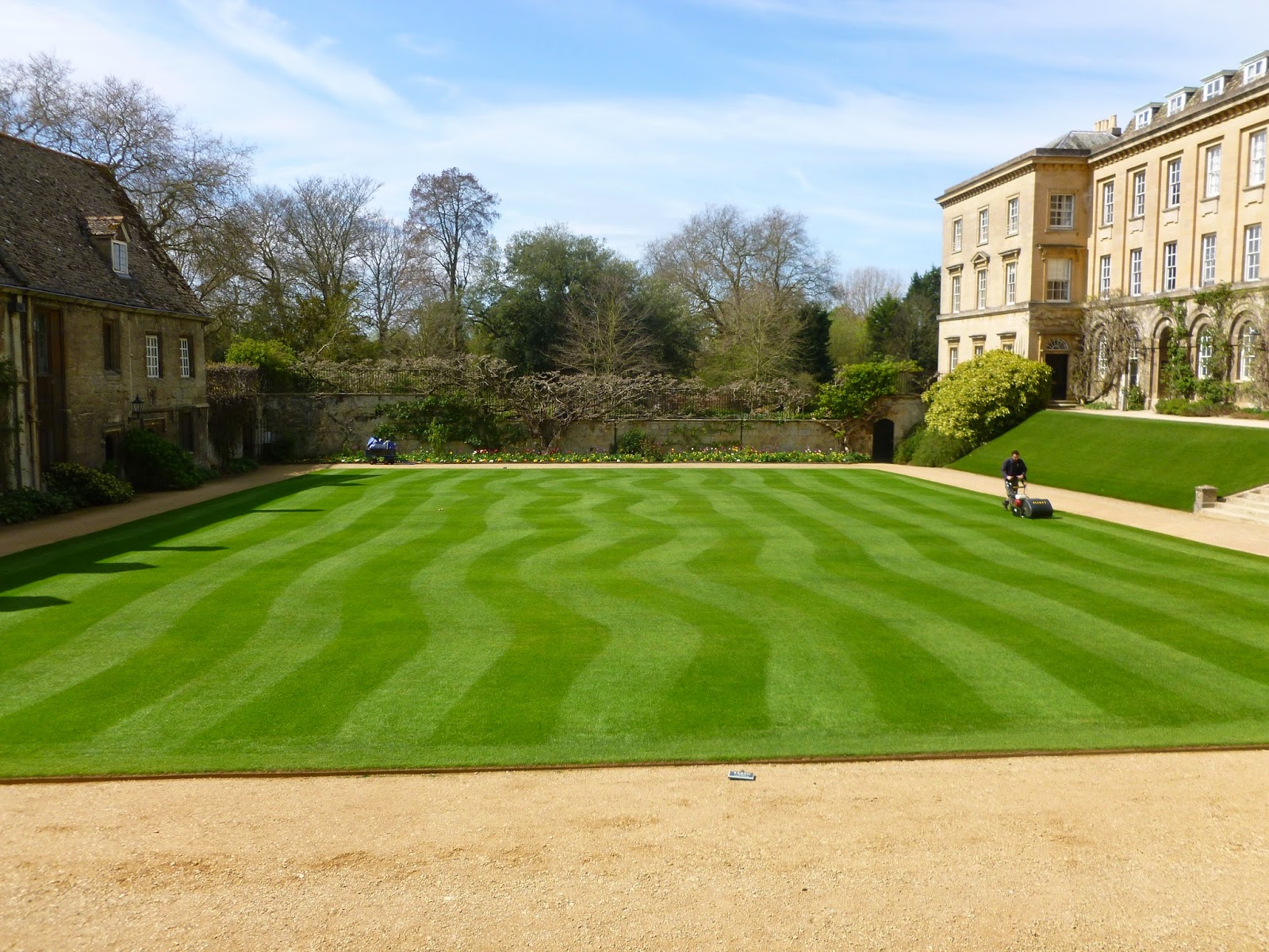 Worcester College Gardeners 2009-2018: Creating A New Pattern On The ...