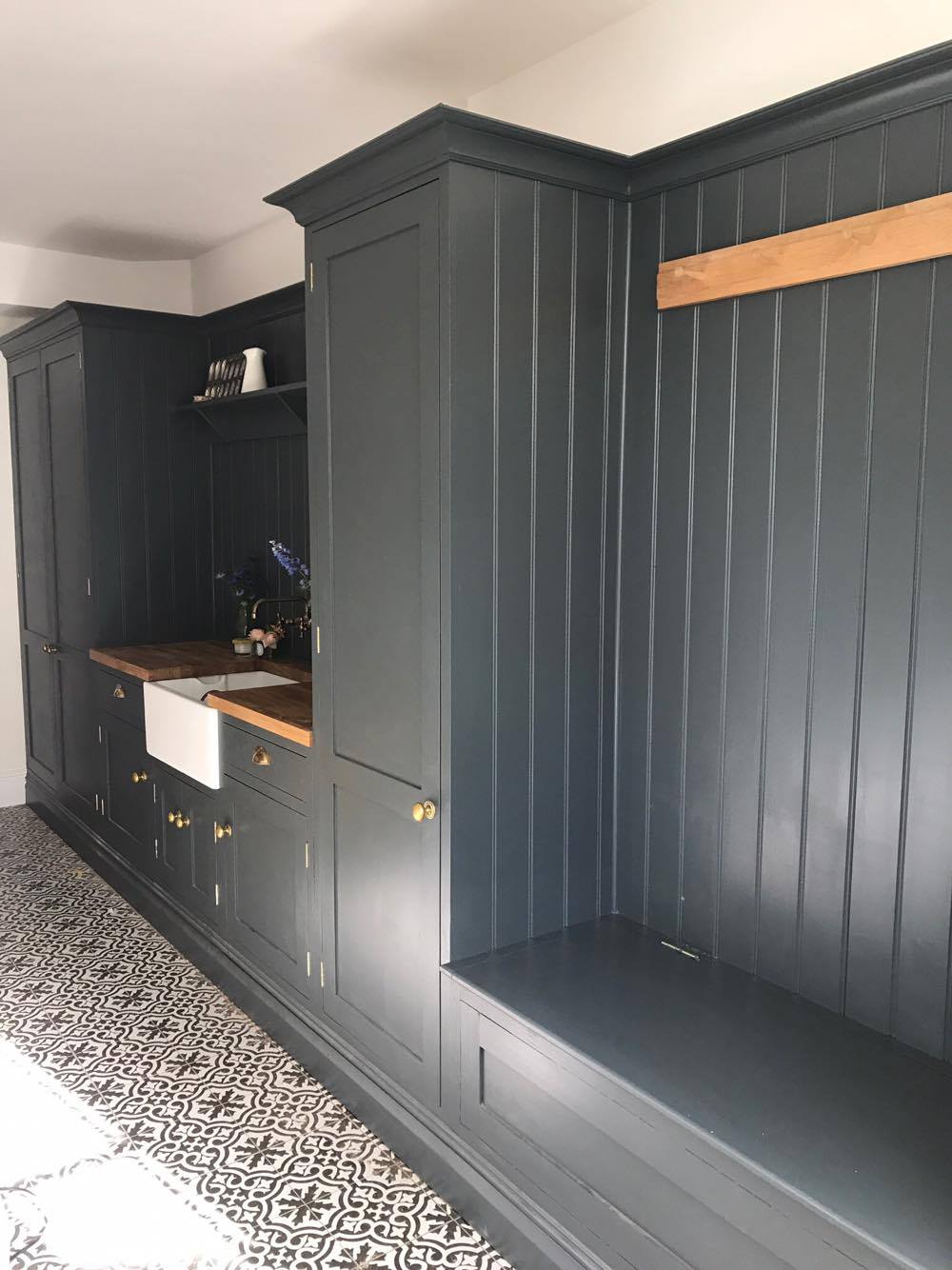 Interiors - Utility Boot Room - Roses and Rolltops