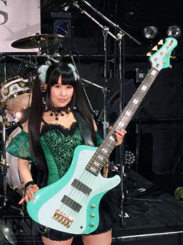 Toki, Sawa: ESP custom guitar and bass for the upcoming Aldious ...