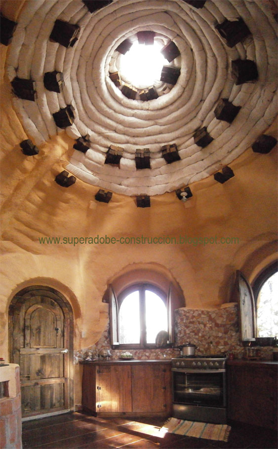SuperAdobe: Cocina