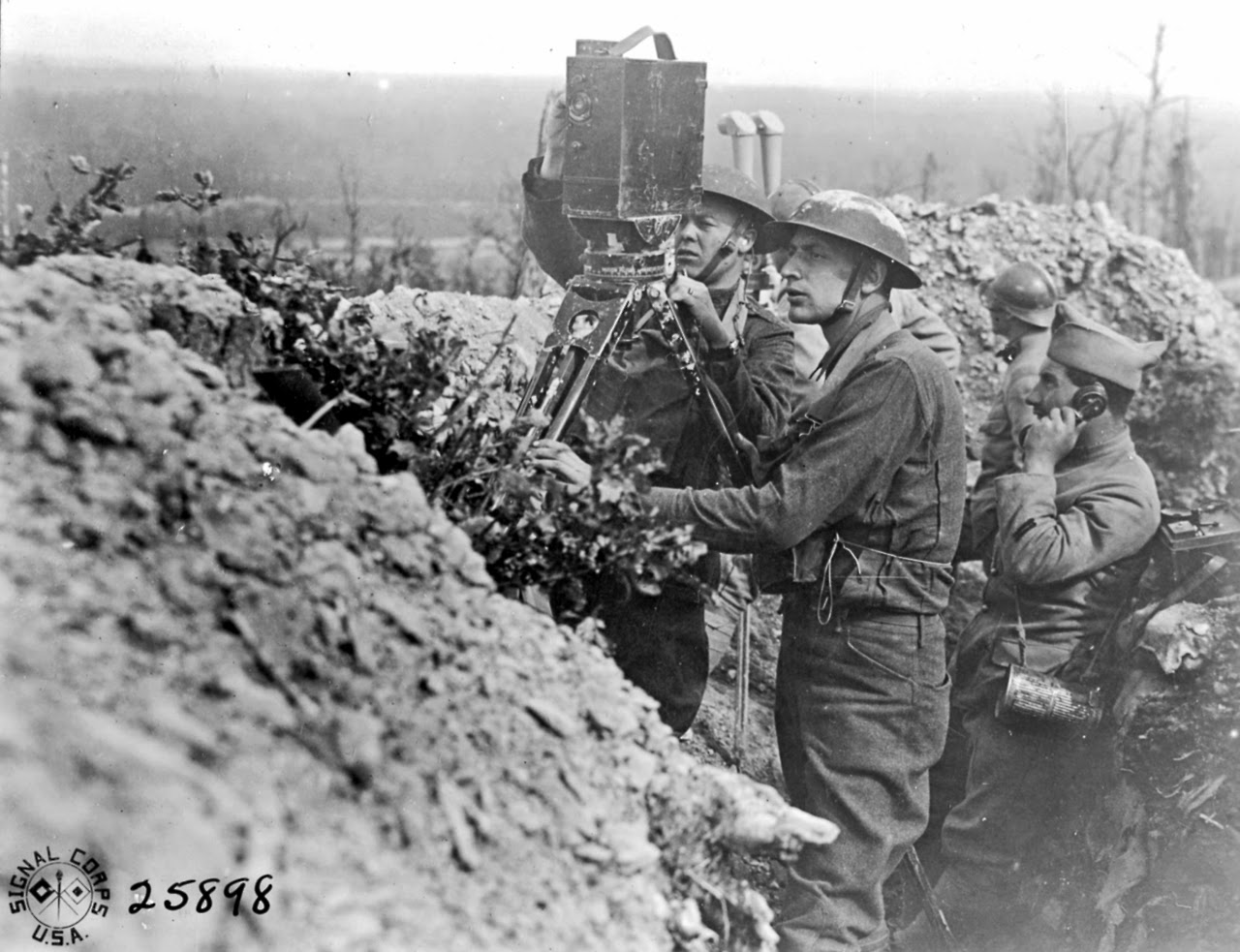 Old Portraits of Photographers in the First World War ~ Vintage Everyday