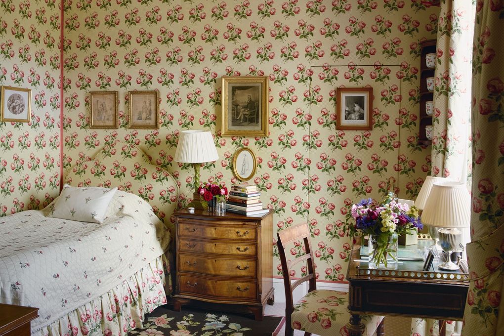 Decorating With Chintz in Decor Inspiration | Cool Chic Style Fashion