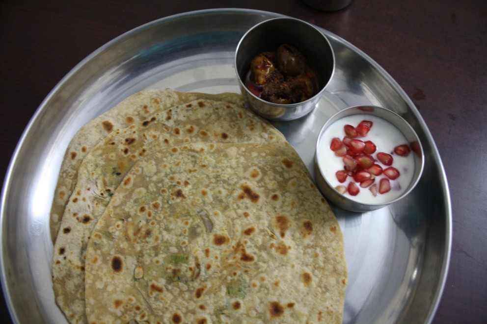 Stuffed Onion Mint Parathas with Pomegranate Raita | Pyaz aur Pudine Ki ...