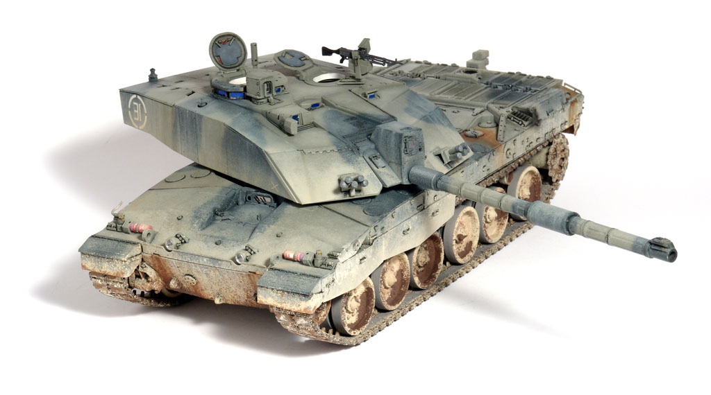 Easy Modeling: Challenger II Uhlan Eagle