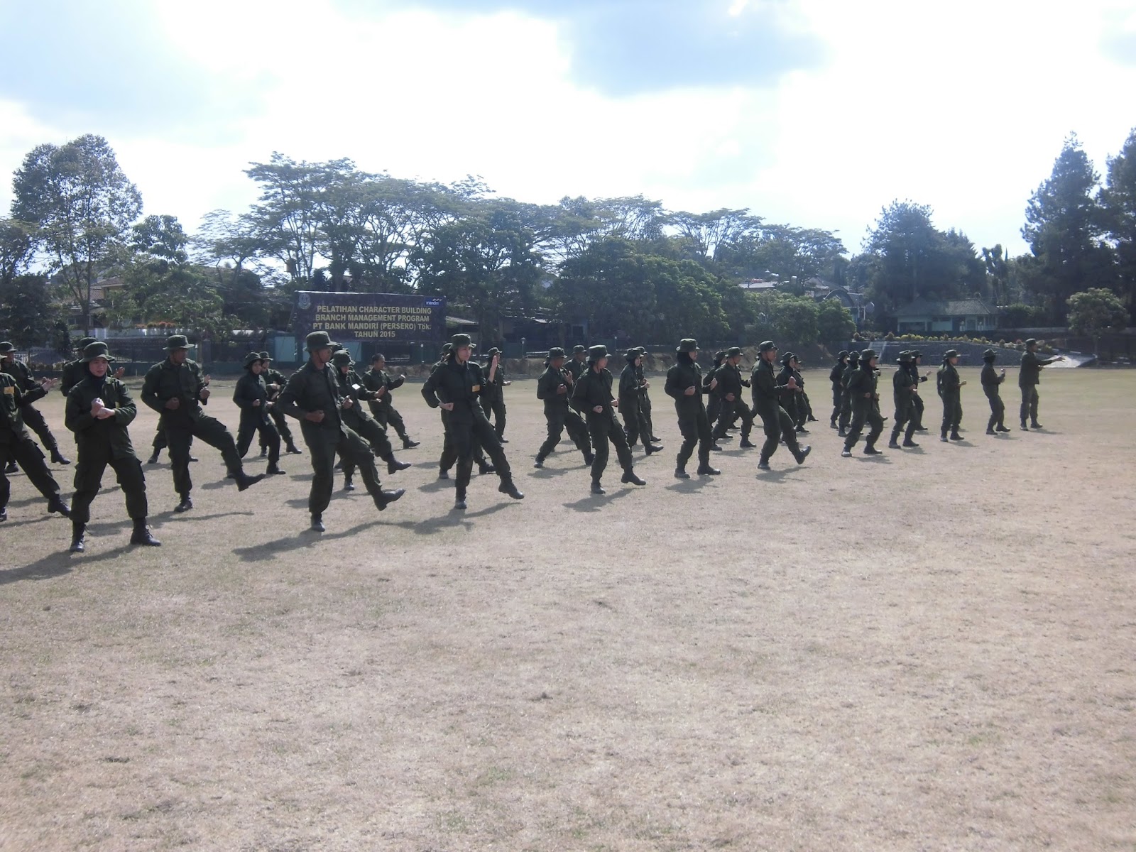 SESKO TNI: LATPRAJAB DAN LATSARMIL CPNS TA 2015 MABES TNI DAN MABES ...