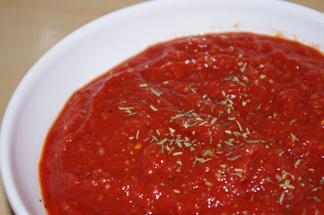 Fritt For Gluten: Hjemmelaget pizzasaus