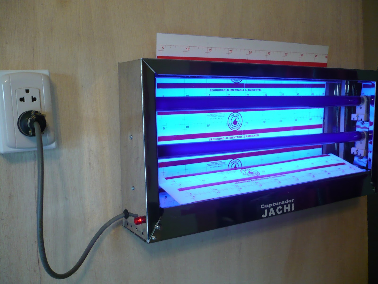Insectocutor-Haccp: CAPTURADOR JACHI 0240 - AS1