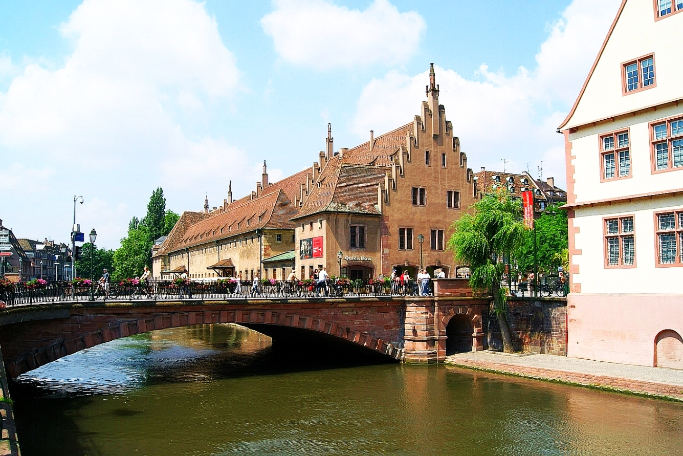 TRAVEL BROADENS THE MIND: France - Strasbourg