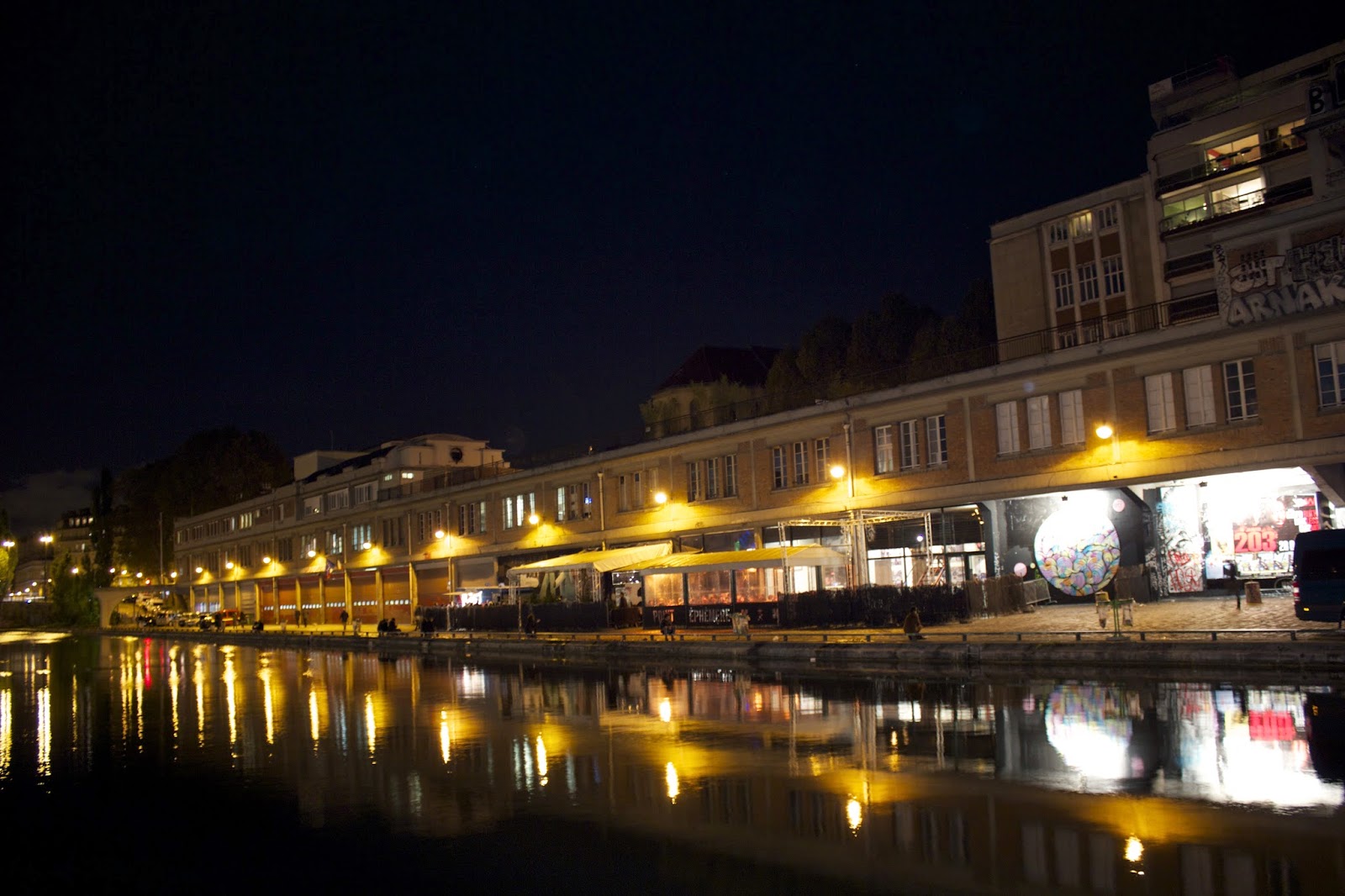 Parisiens d'ailleurs: Point Éphémère