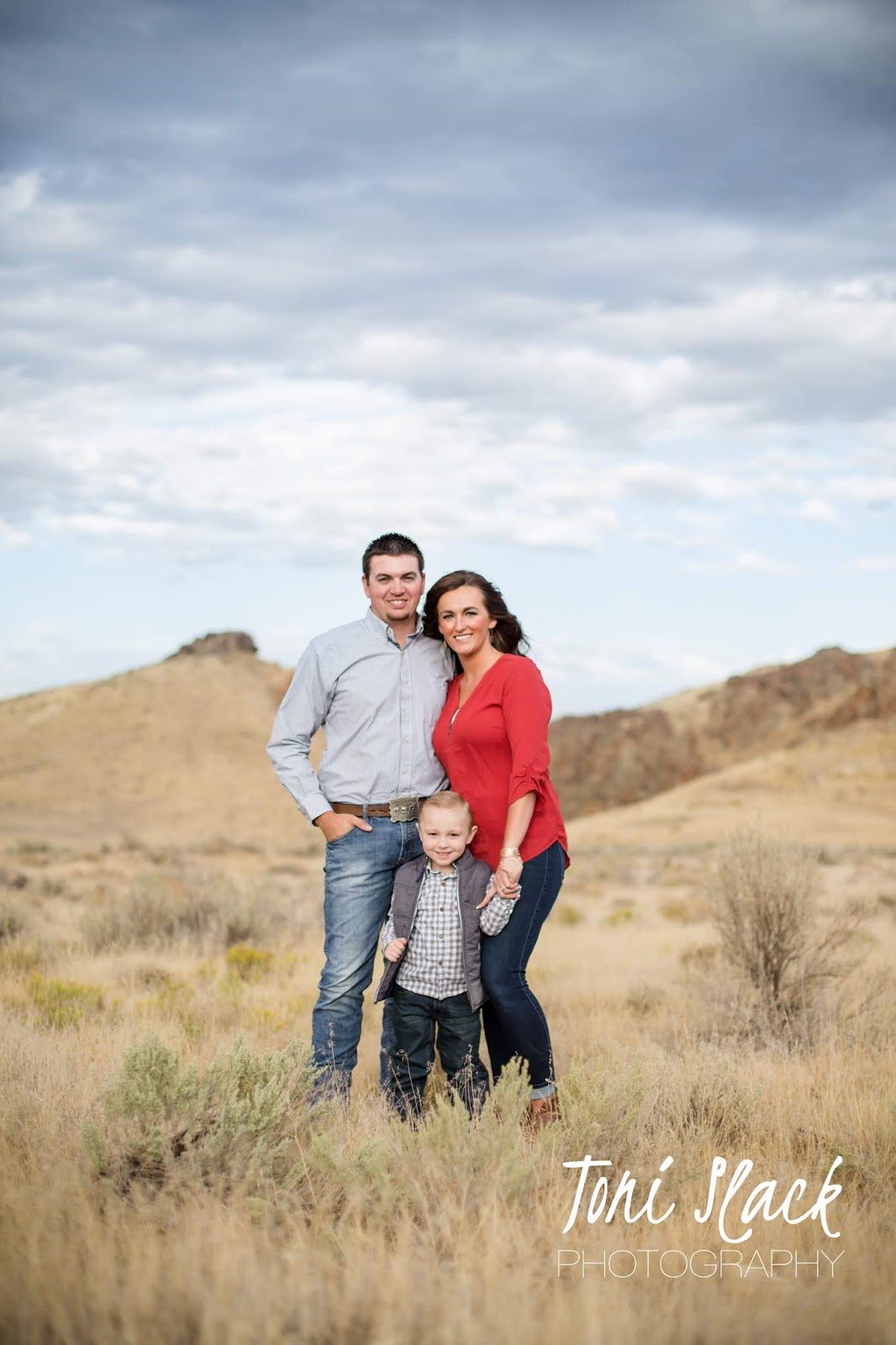 Home Sweetly Home: Photography Sneak Peek ~ Josh & Corinn Milburn Family