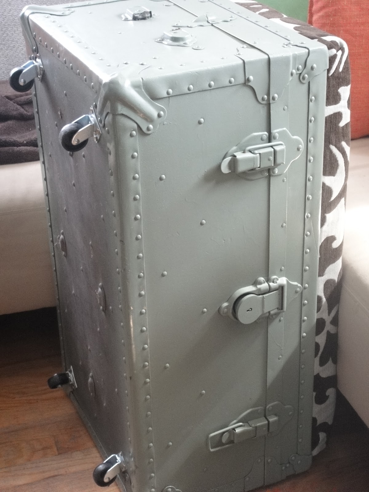 Savvy Style, Mindful Home: Repurposed: The Trunk Project