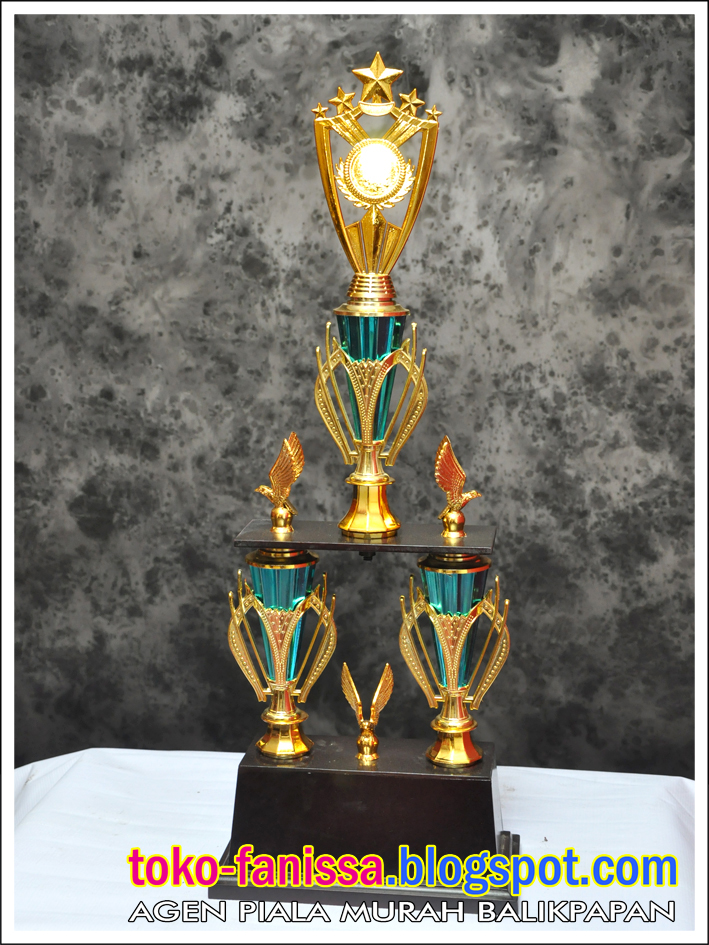 Piala Tingkat Kaki 2 Balikpapan - Toko Fanissa Balikpapan