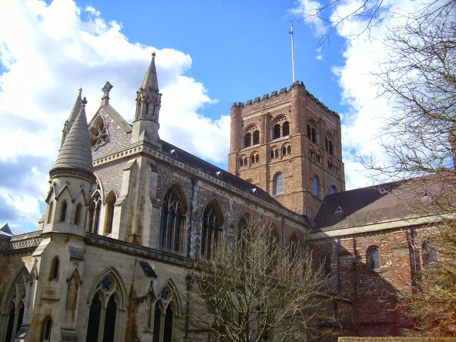 HAROLD'S CYCLING IN HERTFORDSHIRE: St Albans Abbey