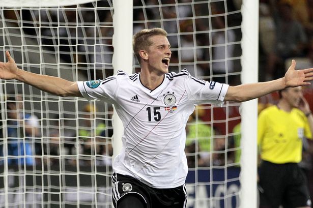 Lars Bender | TOP SOCCER PLAYERS