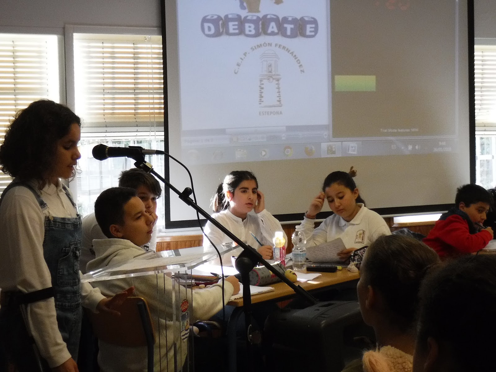 CEIP "SIMÓN FERNÁNDEZ": DEBATES ESCOLARES