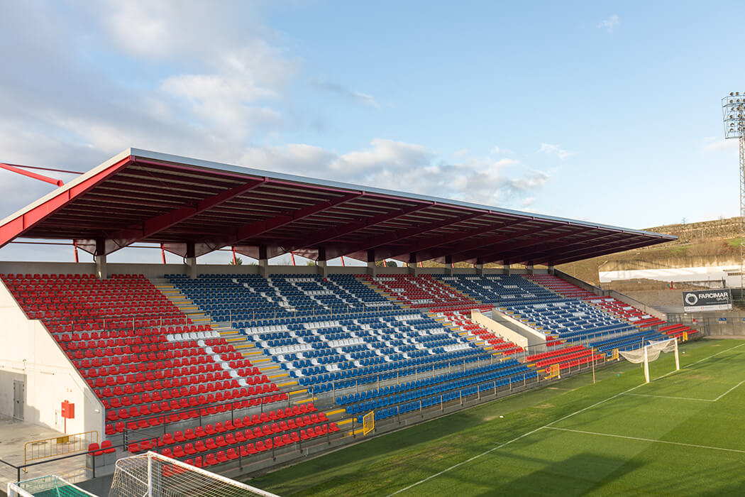 A nova Bancada Topo Sul em Chaves como nunca viu! - Valentes Transmontanos