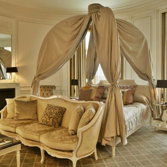 Eye For Design: The Lit à la Polonaise....Elaborate And Romantic Beds