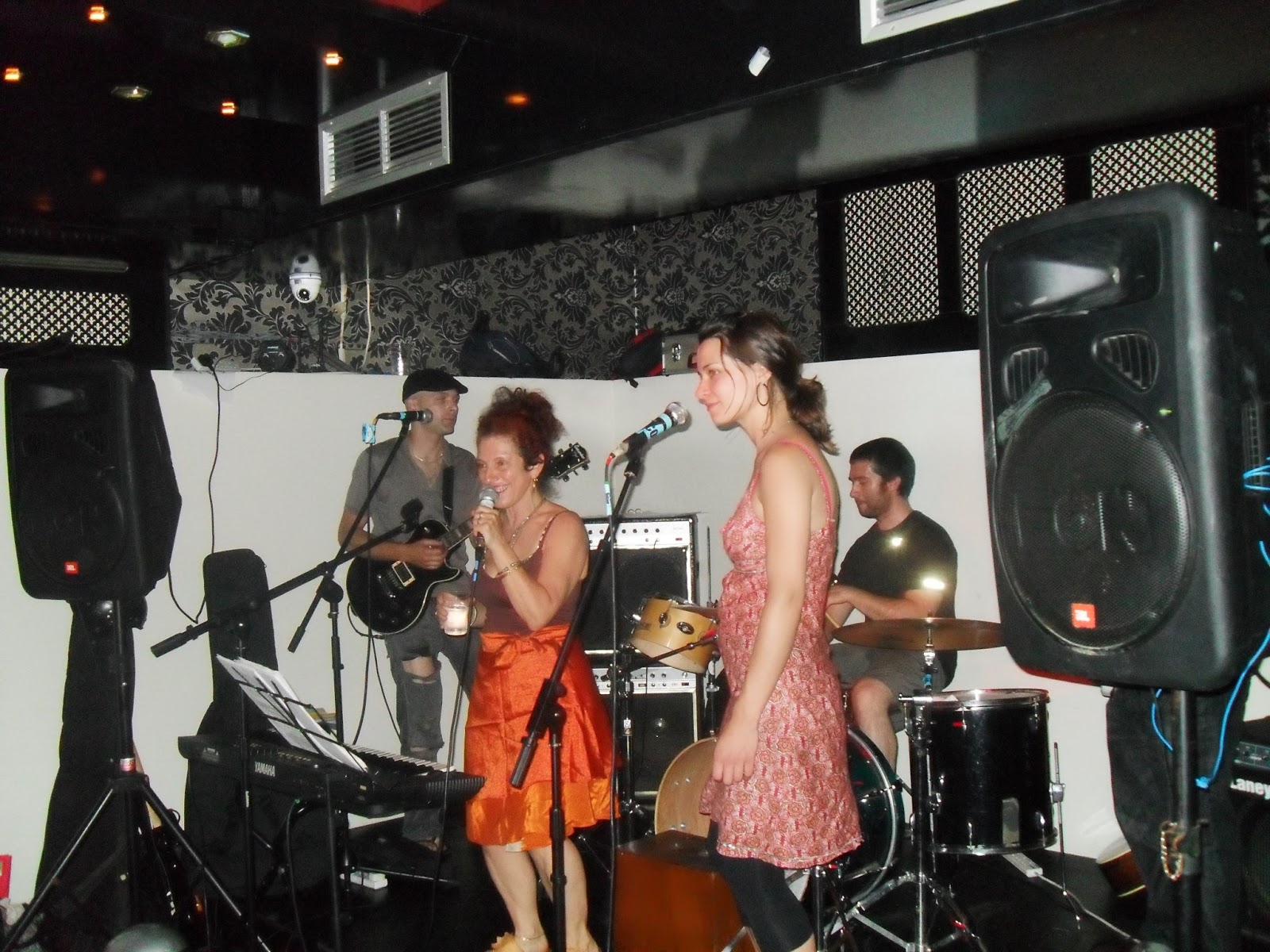 Online Mag for fab & Beautiful People: Various Artists