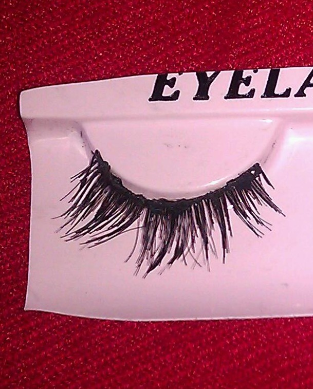 iiHeartMakeup: How to Restore Old Strip Eyelashes.