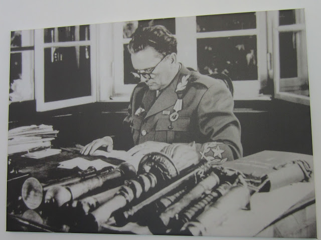 Souvenir Chronicles: SERBIA: MARSHAL TITO