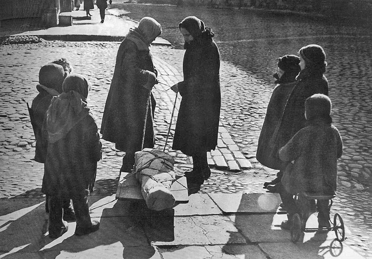 History in Photos: Siege of Leningrad