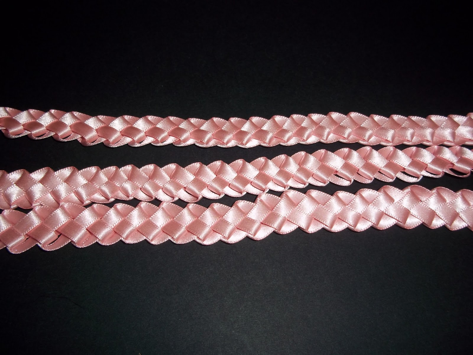 Lucy 'In the sky': Ribbon Weaving