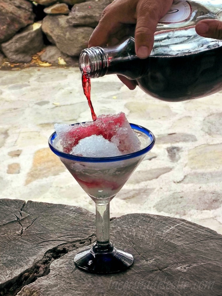 Calimocho (Red Red Wine Cocktail) #SundaySupper - La Cocina de Leslie