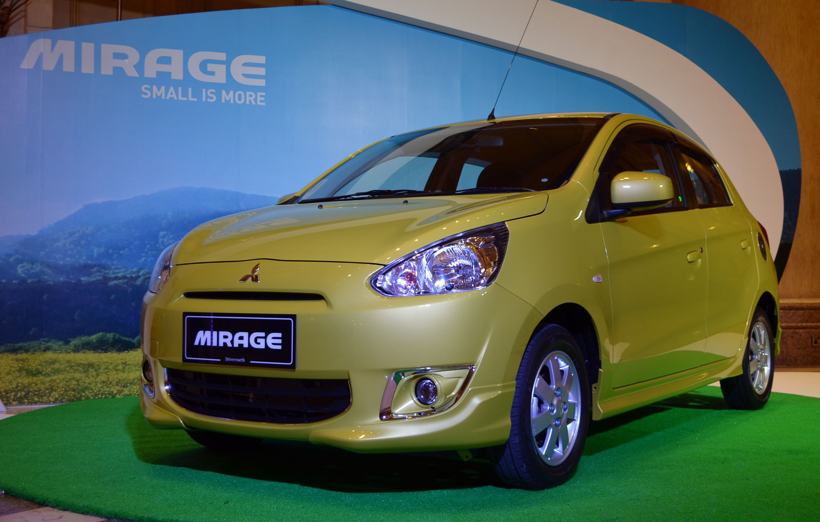 Informasi Kereta: All New Mitsubushi MIRAGE 1.2 Litre, Prices start at ...