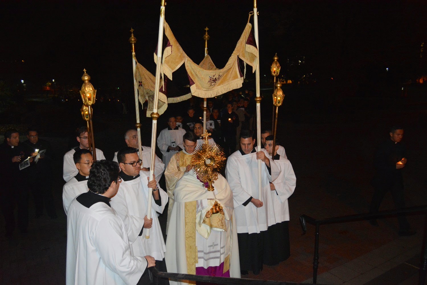 New Liturgical Movement: Eucharistic Procession at Seton Hall University