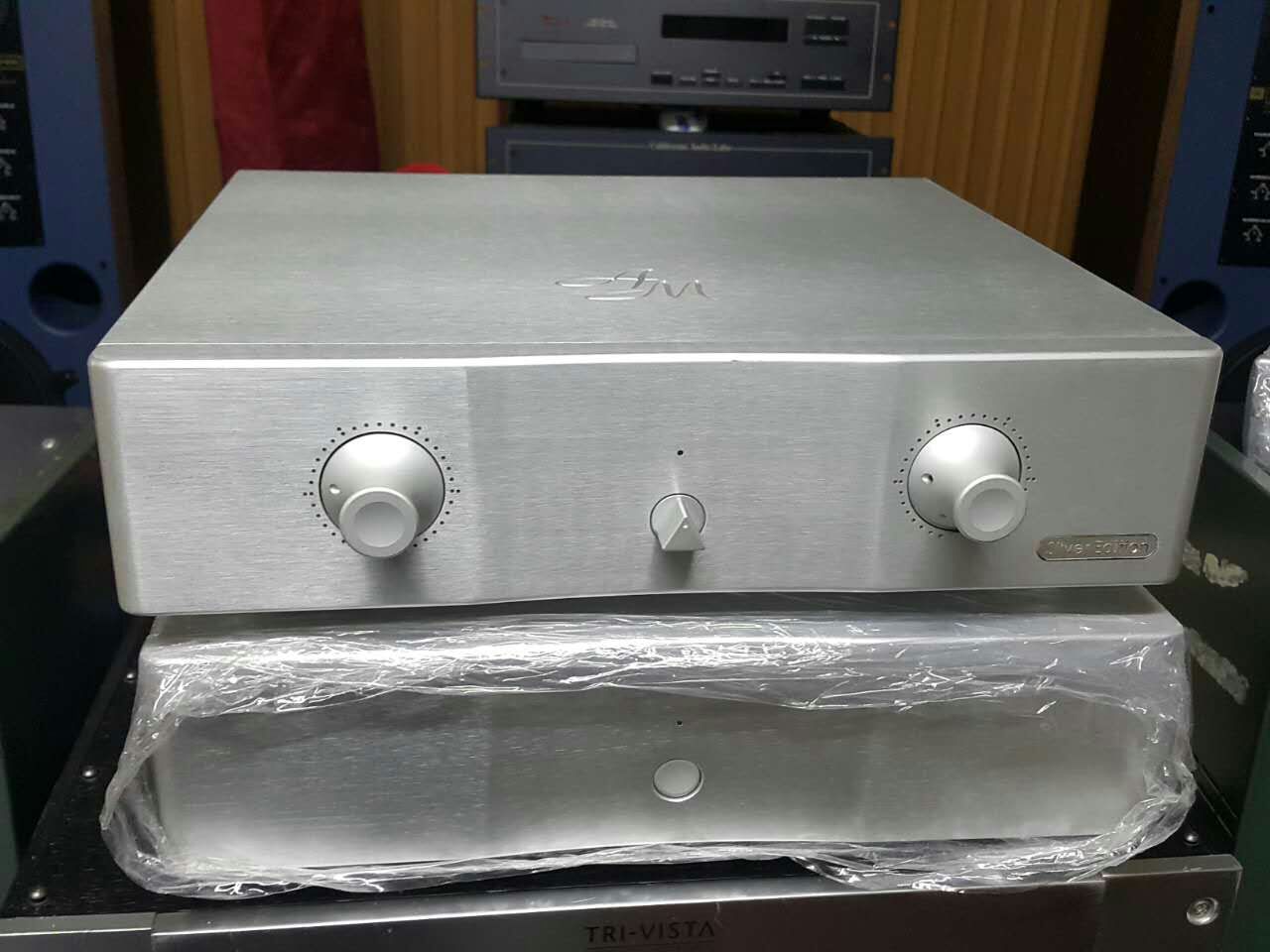 Audio Music RT 2 Silver Edition ultimate preamplifier – M & S ...