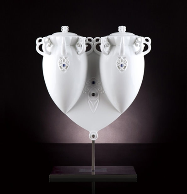 Pottery Arts: Perfect modern porcelain