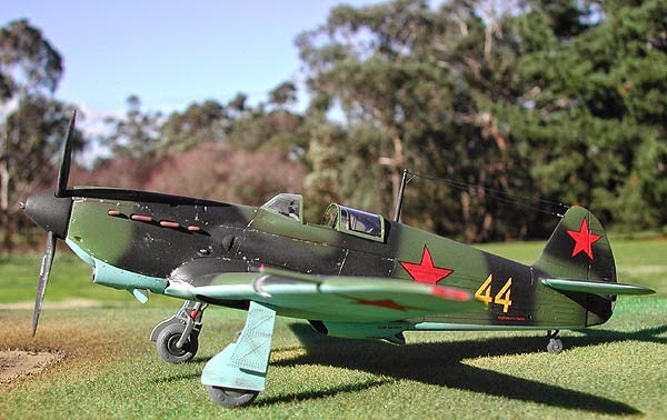 Airplanes in the skies + FAF history: Yakovlev Yak-1