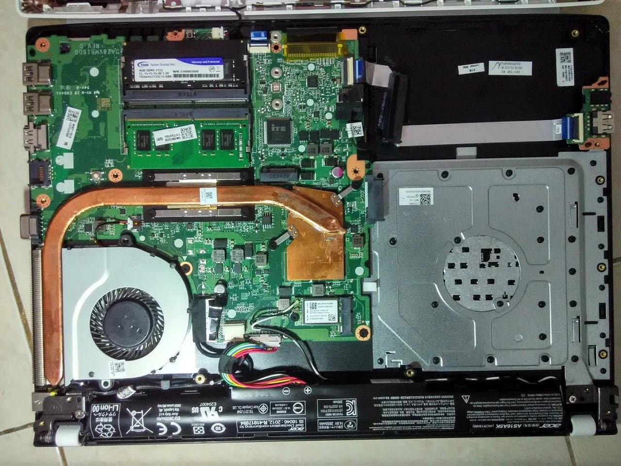 Service laptop semarang