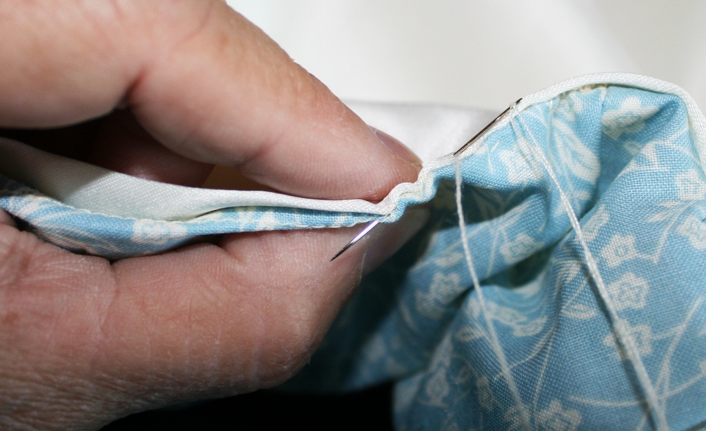 Buzzing and Bumbling: Puff or Biscuit Quilt Tutorial - Part 2