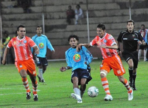 Portal de los Hinchas del Club Social y Deportivo Macará: Un punto de ...