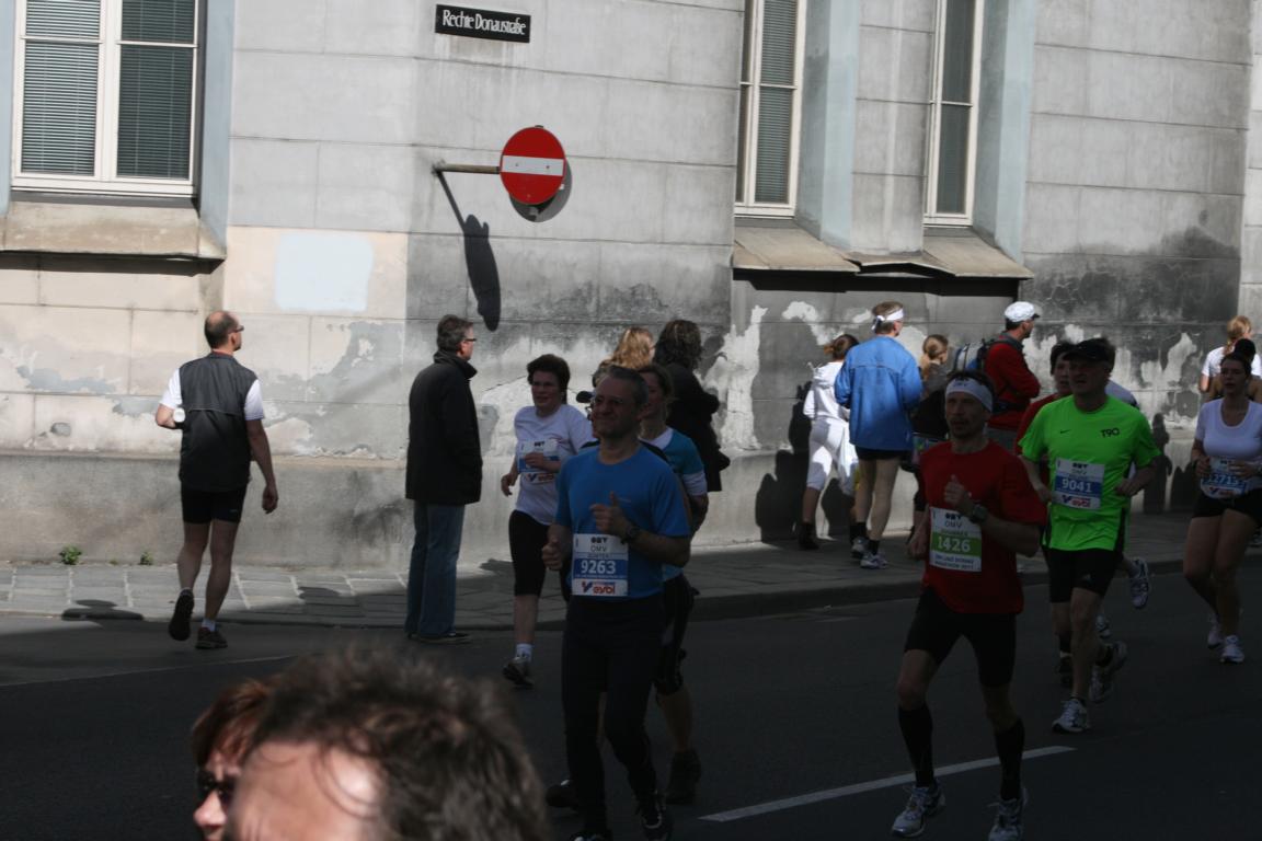 riki´s lauf-Fotos: OMV Linz Marathon 2011