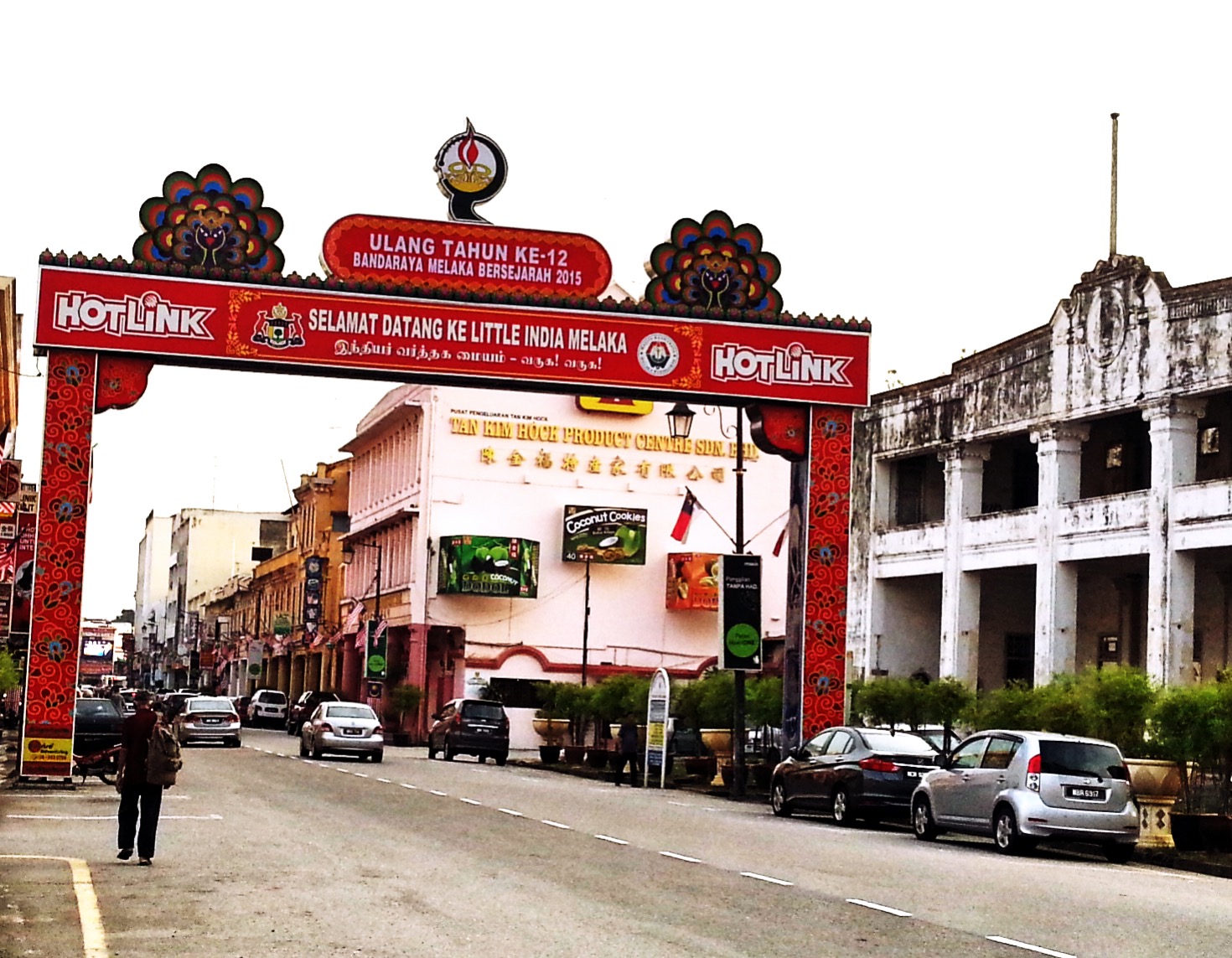 ~ The Sweetest Things In Life ~: Travelog - Little India & Jonker Walk ...